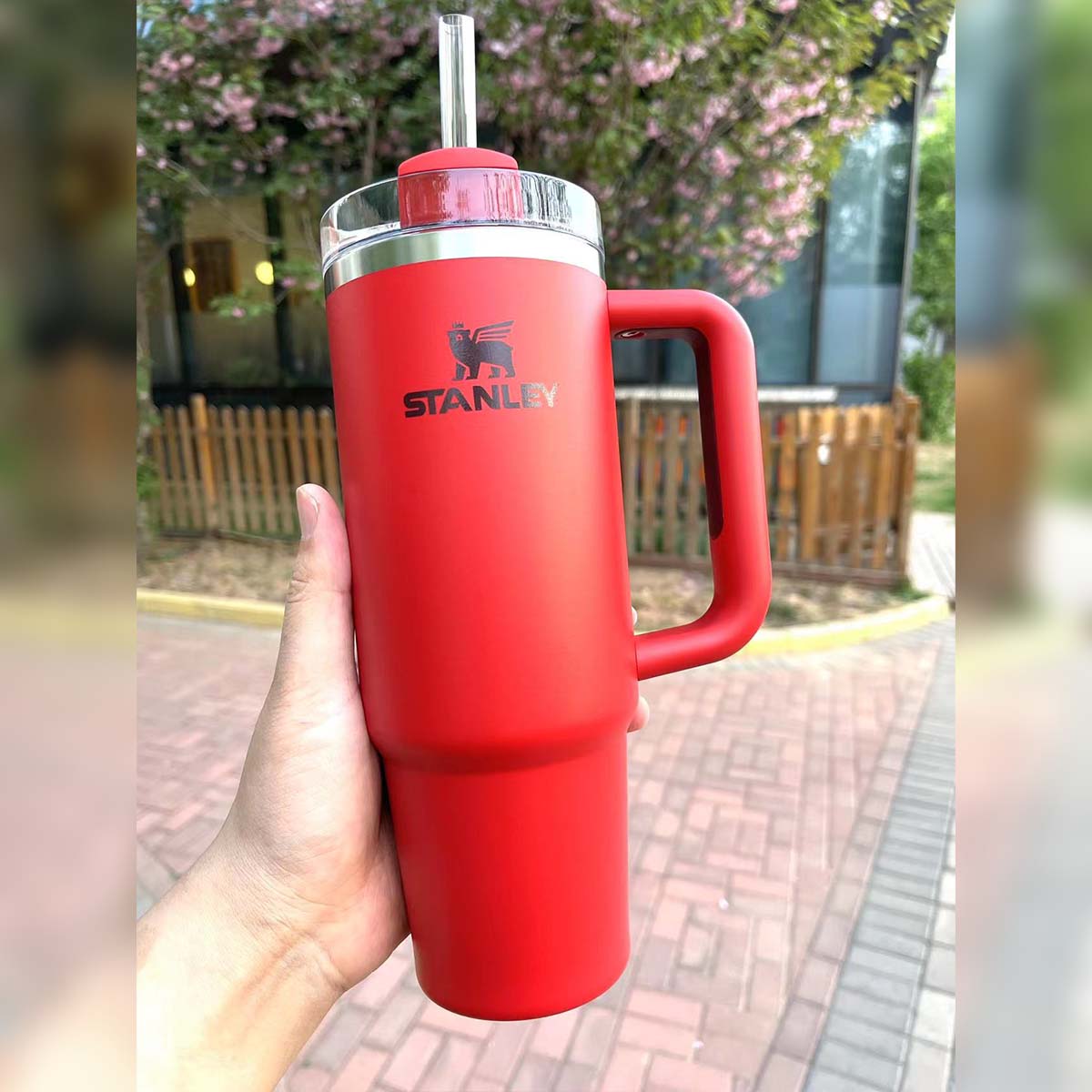 Stanley tumbler China Lava/celebration red Stainless steel straw cup ...